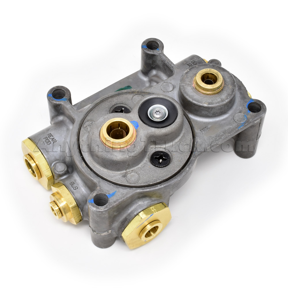 Genuine Bendix 800024 TP-5 Tractor Protection Valve, Push to Connect ...