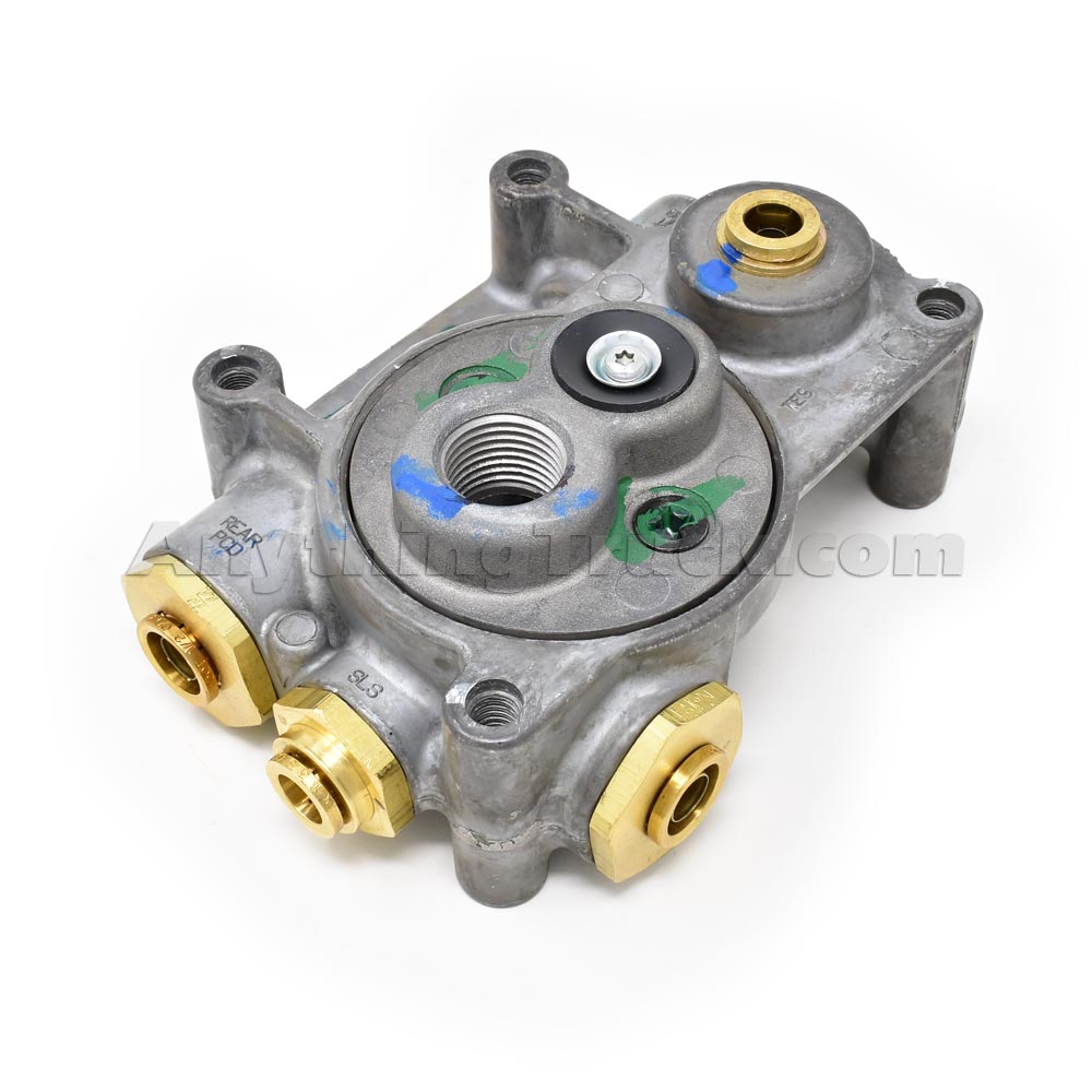 Bendix 802926 TP-5 Tractor Protection Valve: AnythingTruck.com