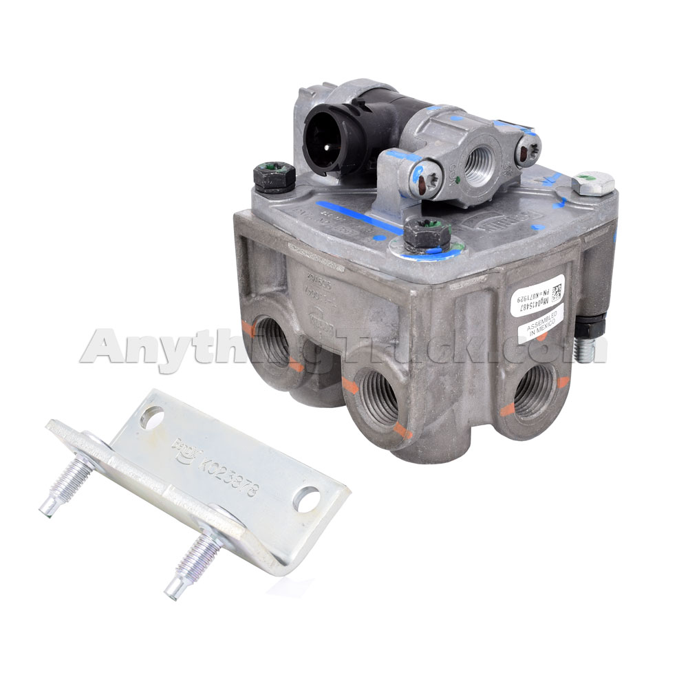 Bendix K070962 ATR-6 Traction Relay, Navistar, 4 PSI Crack Pressure ...